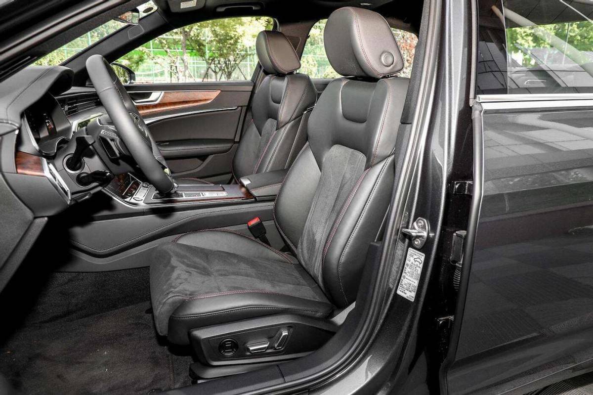 各车企价格战打响！BBA也内卷起来了，22万能买奥迪A6L？_搜狐汽车_搜狐网