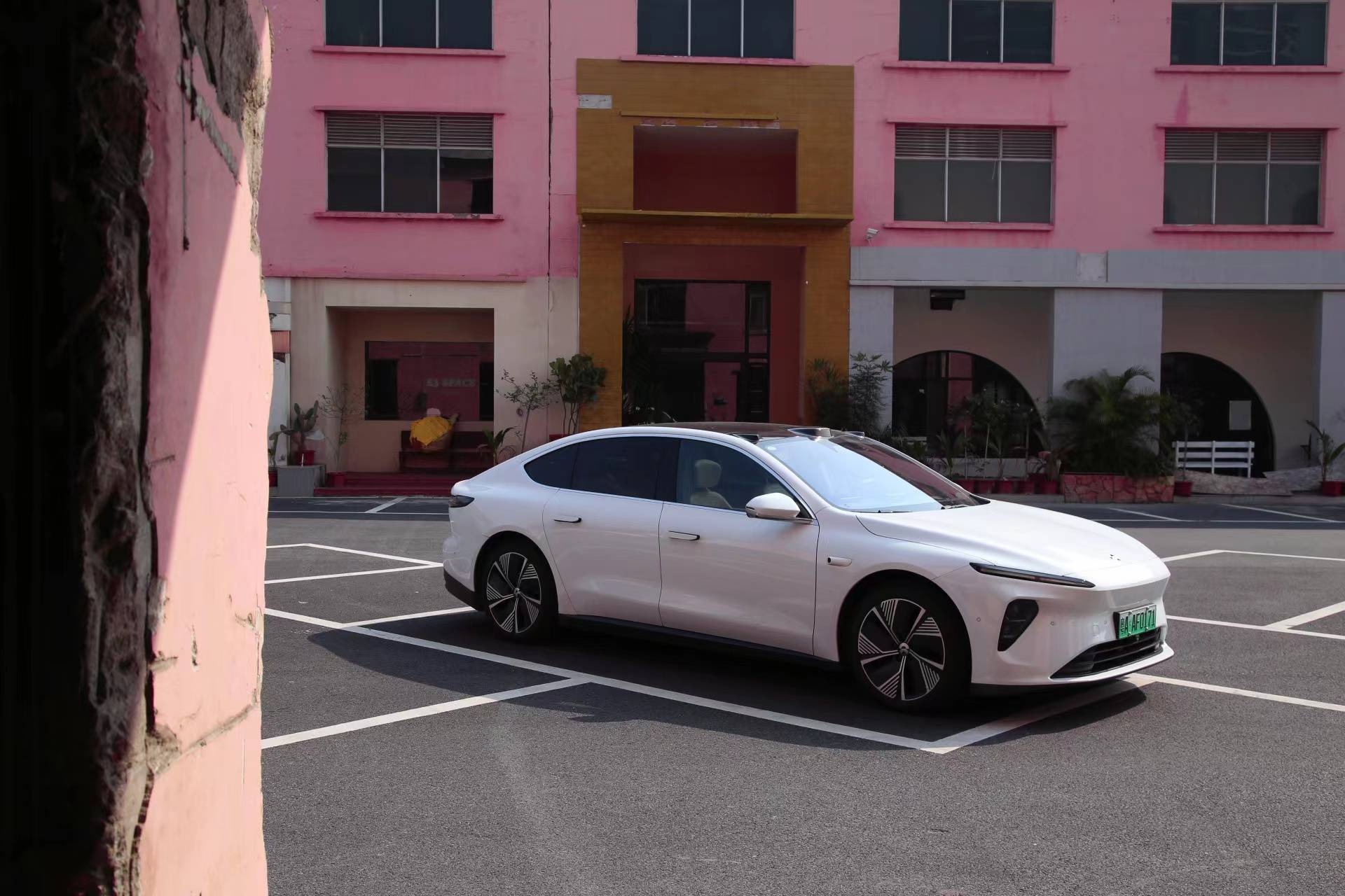 试驾蔚来ET7 | 售价50万硬刚BBA的筹码有哪些？_搜狐汽车_搜狐网