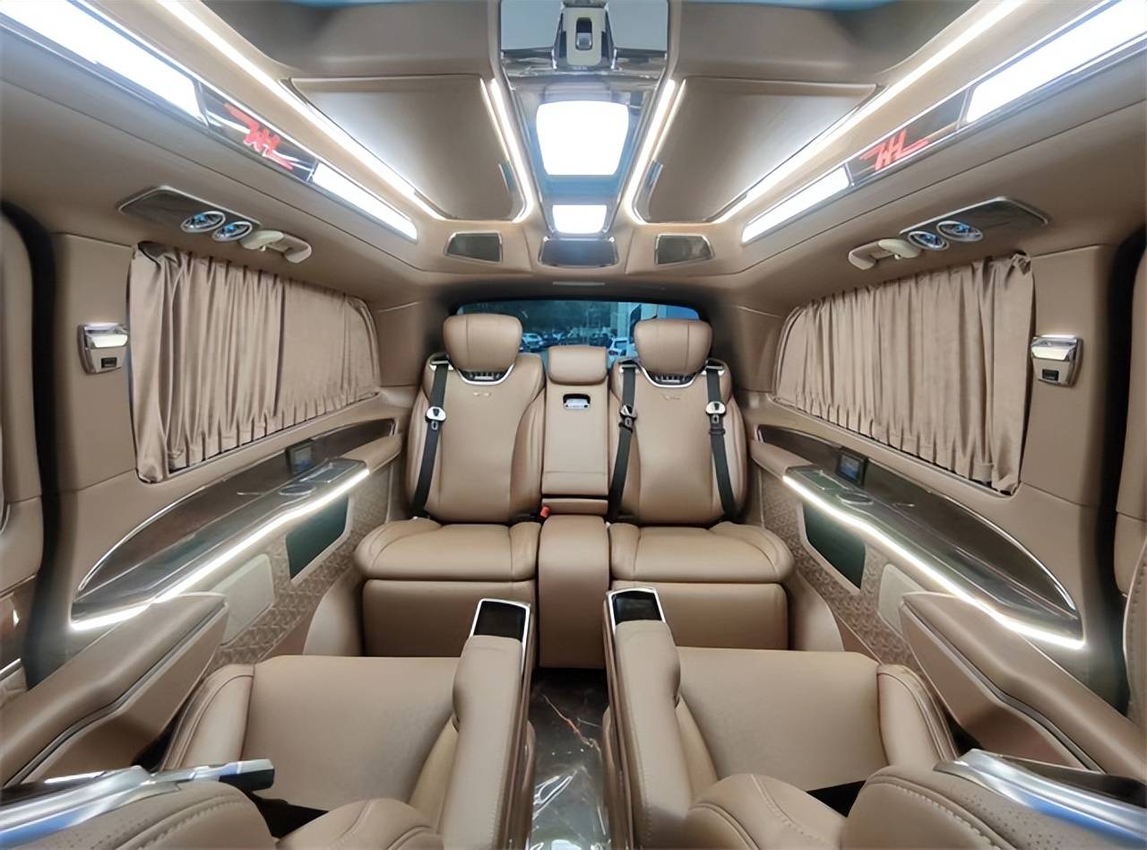 奔驰V260L改装定制高顶众神全隔断现车_搜狐汽车_搜狐网