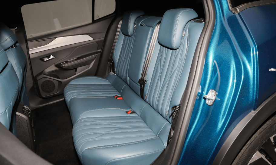 预售14.57万起，大掀背+1.6T+8AT，东风标致408X还有机会吗？_搜狐汽车_搜狐网