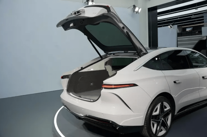 蔚来ET7的对手来啦 上汽飞凡F7上市 20.99万元起售_搜狐汽车_搜狐网