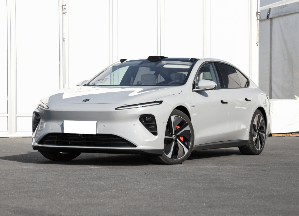 C级豪车“新宠”，岚图追光配置丰富，才32.29万起，还看啥ET7_搜狐汽车_搜狐网