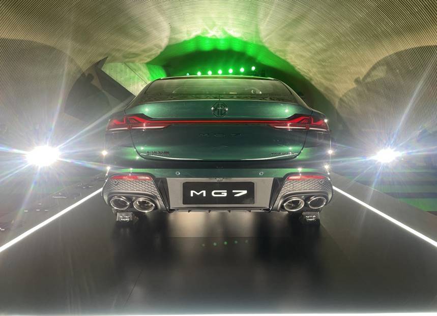 至美顶格轿跑MG7上市，售价11.98万元-16.98万元_搜狐汽车_搜狐网