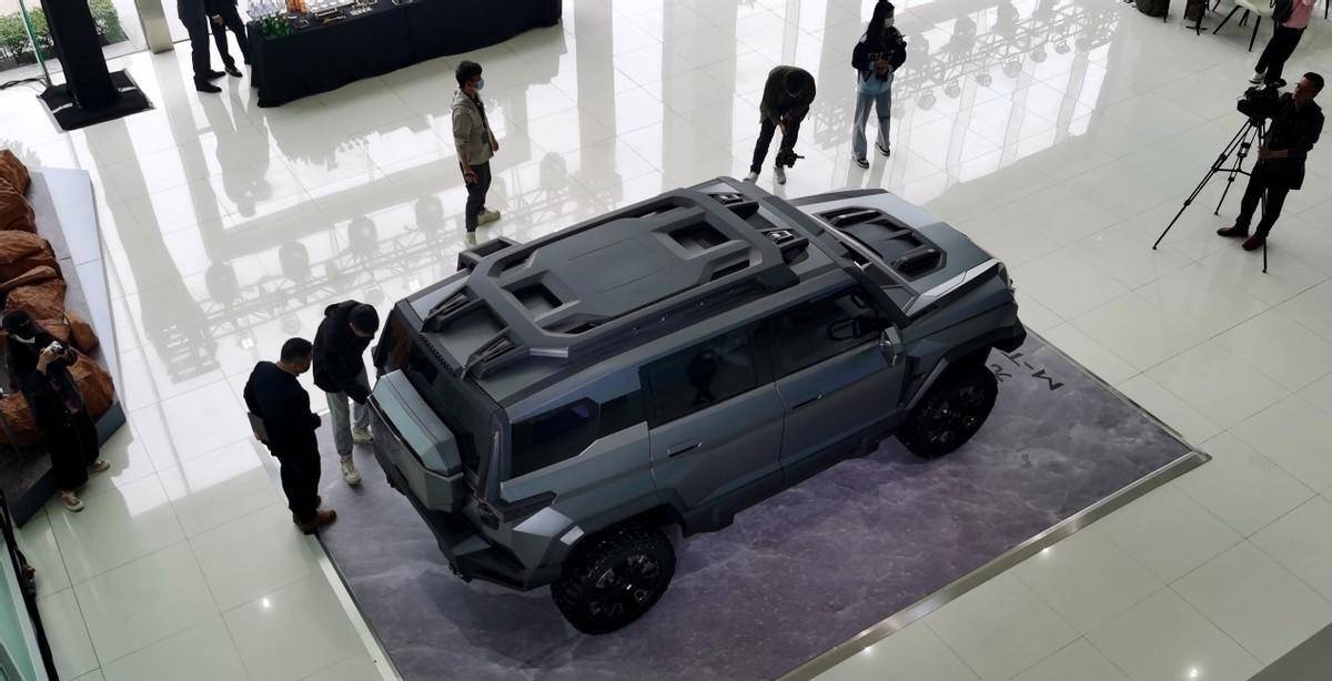 这两台即将上市的硬派越野车，猛士M-Terrain和仰望U8，你选谁？_搜狐汽车_搜狐网