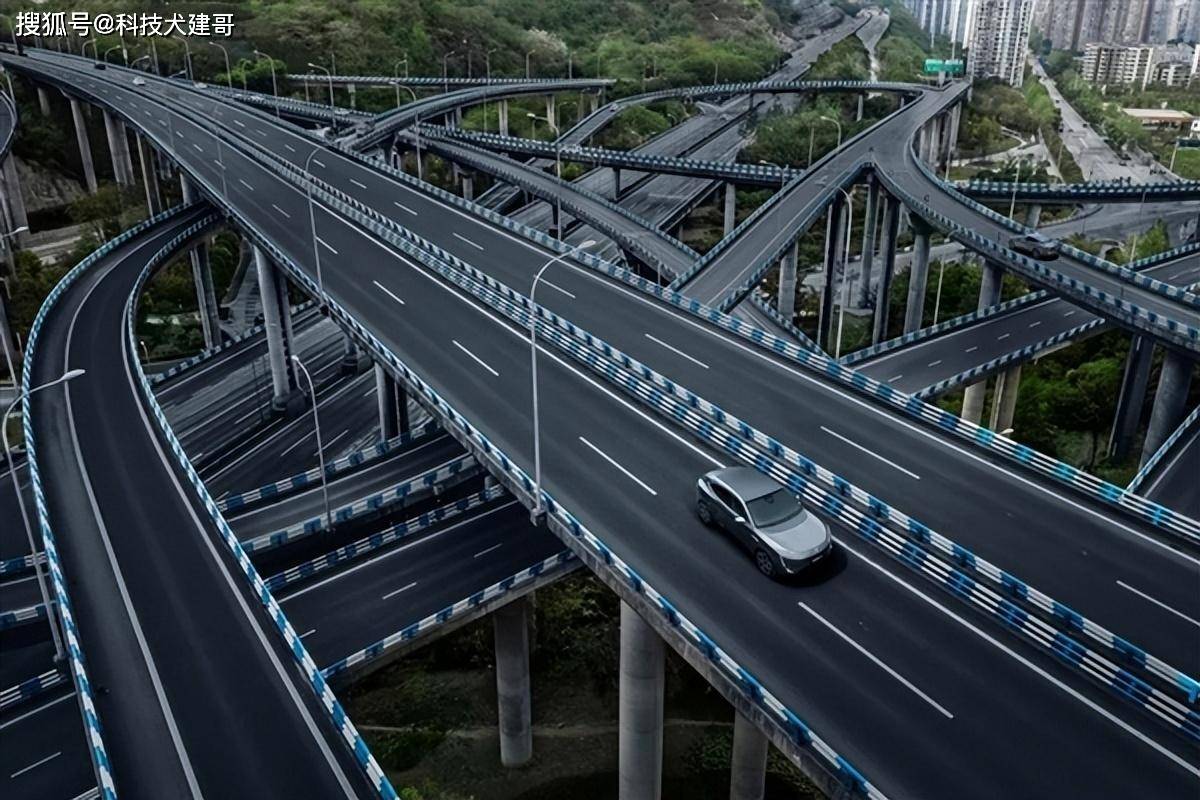 小鹏P7推新整车OTA；阿维塔11在重庆开启城区NCA智驾导航辅助体验_搜狐汽车_搜狐网