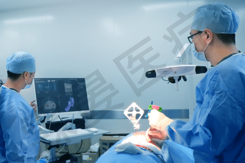 脊柱手术AR导航方案商霖晏医疗完成千万元A+轮融资_上市_人机_公司