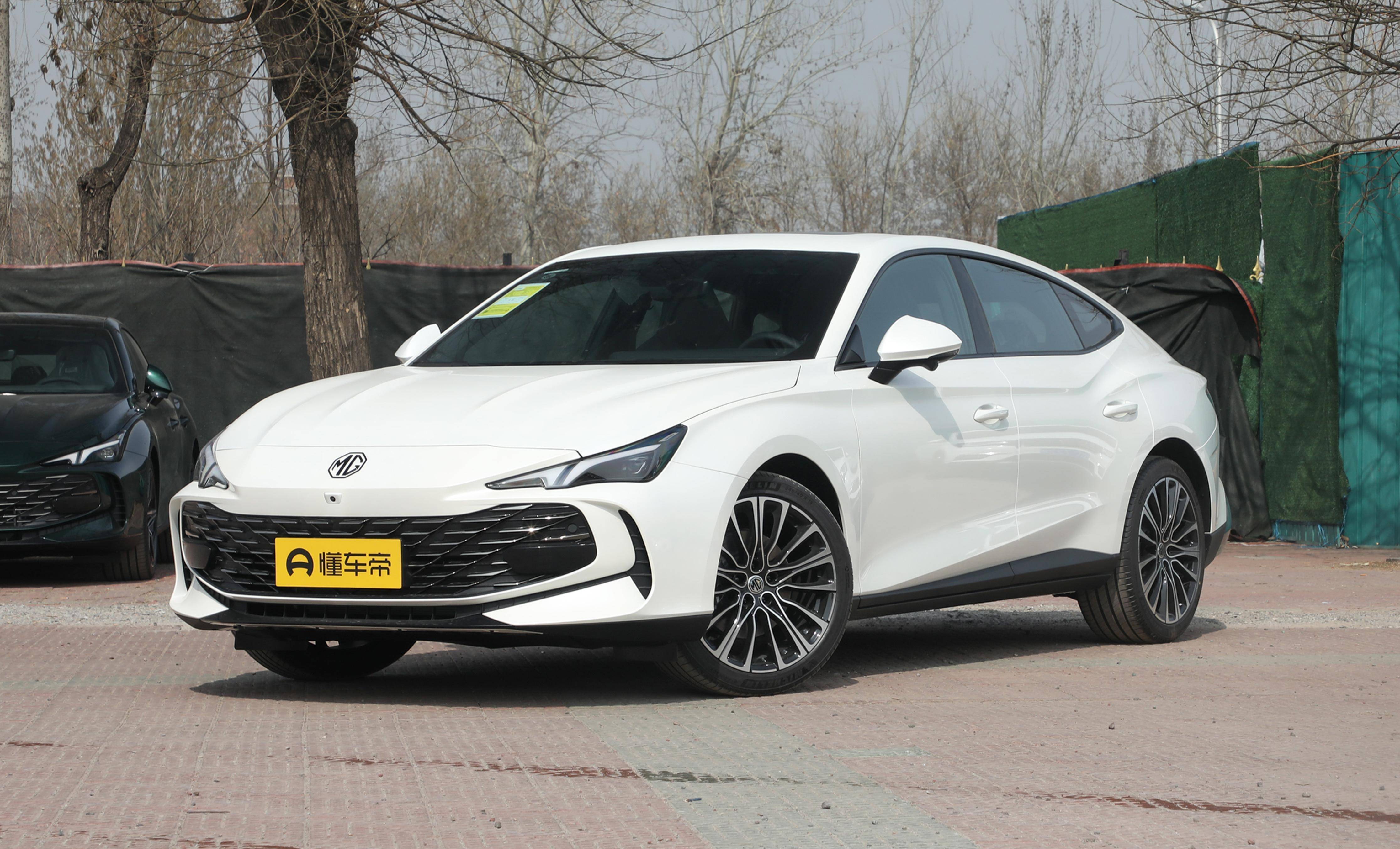 MG 7新车上市，优雅与运动兼具，或是年轻人最后一台燃油车_搜狐汽车_搜狐网