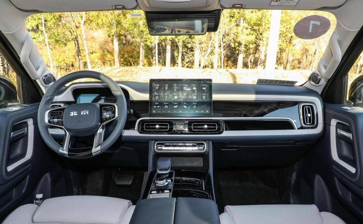 24.58万元起售，北京BJ60新增车型上市，能成为坦克300的竞品吗？_搜狐汽车_搜狐网