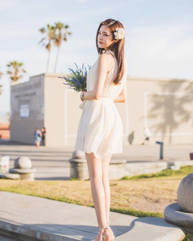 自然又好看的17个拍照姿势，get起来，拍好看照片 -6park.com