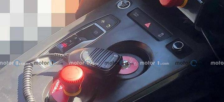 1.5T版“奥迪A4”路试曝光，代号B10，内饰大换血，价格有望降低_搜狐汽车_搜狐网