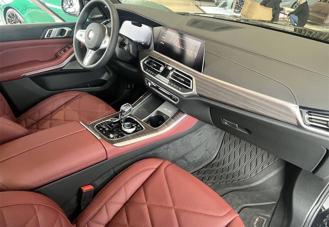 80多万元的预算，宝马X3M雷霆版和宝马X5L顶配，你会选择哪一台？_搜狐汽车_搜狐网