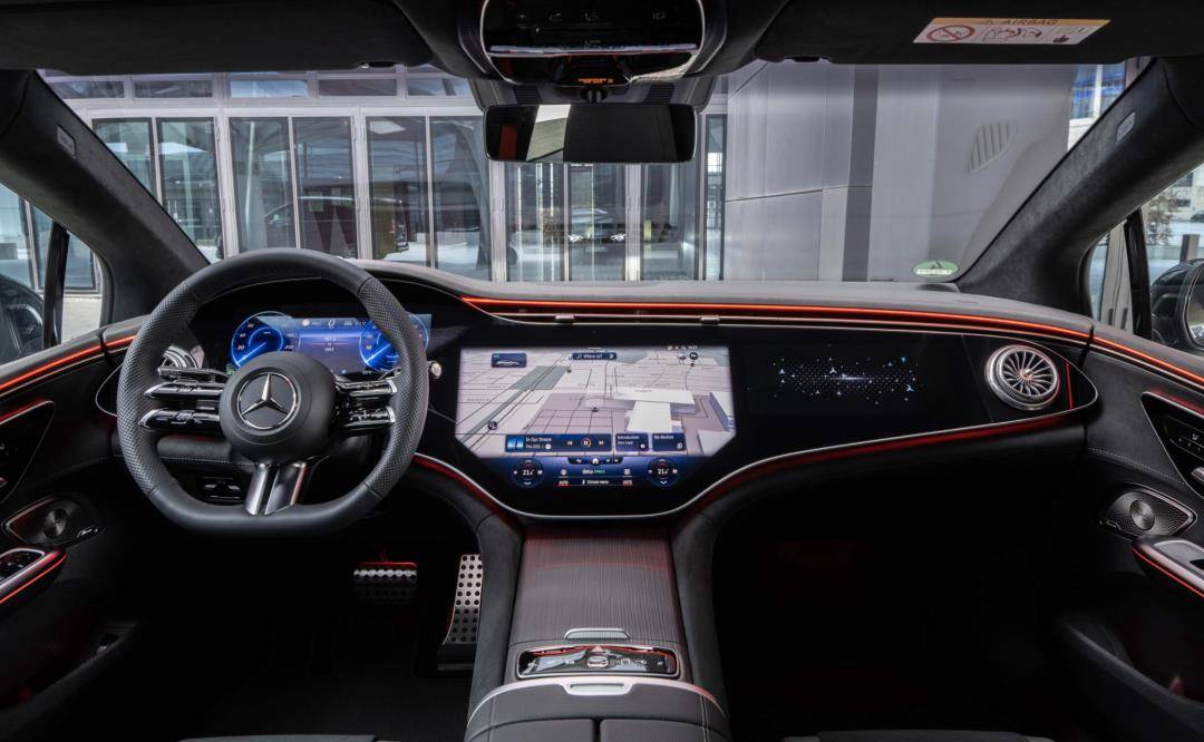 同样50万，同是电动车，奔驰EQE为什么卖不过蔚来eT7？_搜狐汽车_搜狐网