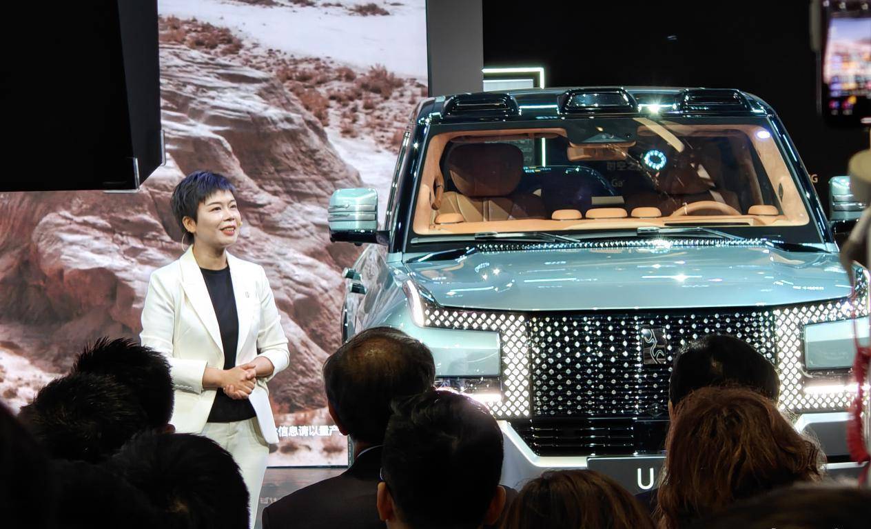 上海车展仰望U8、U9正式亮相，109.8万元的仰望U8，准备开野吧_搜狐汽车_搜狐网