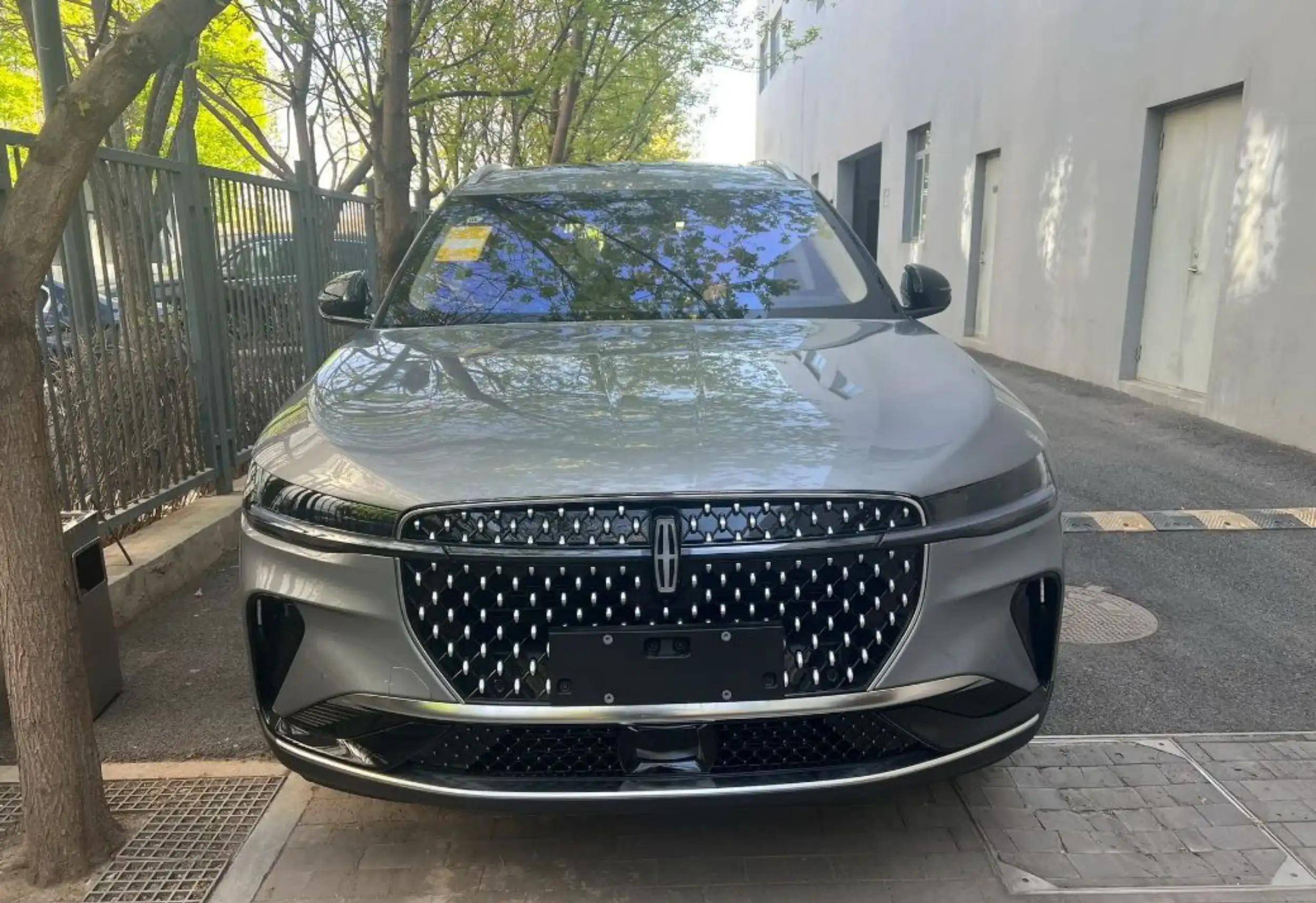 2023中型SUV看看这三款！都是大五座，空间大舒适，高速120km不飘_搜狐汽车_搜狐网