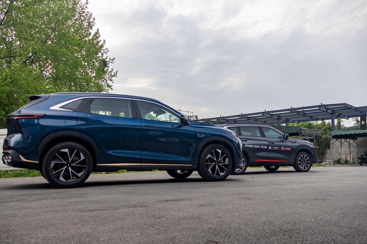 国产SUV强强对决！凯翼昆仑VS长安CS75 PLUS，谁更“均衡”？_搜狐汽车_搜狐网