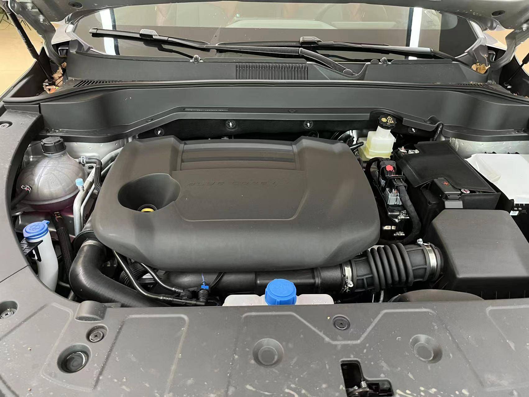 酷炫又智能 探店汽车机器人——欧尚Z6蓝鲸 2.0T_搜狐汽车_搜狐网