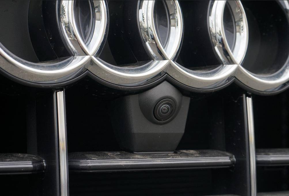 奥迪亮出“王炸”！爆340马力＋8AT，6.2秒破百，比宝马X6更拉风_搜狐汽车_搜狐网