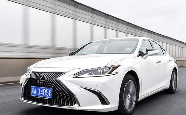 35万提了辆雷克萨斯ES200豪华版，开了2个月，车主说了优缺点_搜狐汽车_搜狐网