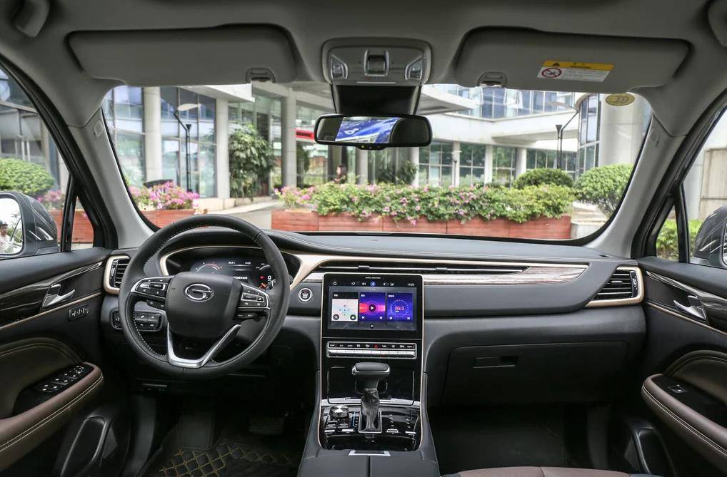 广汽终于扳倒哈弗！H6见了不堪一击，不到11万哈弗自乱阵脚_搜狐汽车_搜狐网