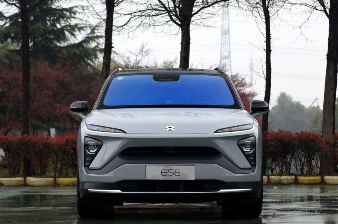 奥迪也得靠边站！Q5L瞧了左顾右盼，敢卖35万奥迪万劫不复_搜狐汽车_搜狐网