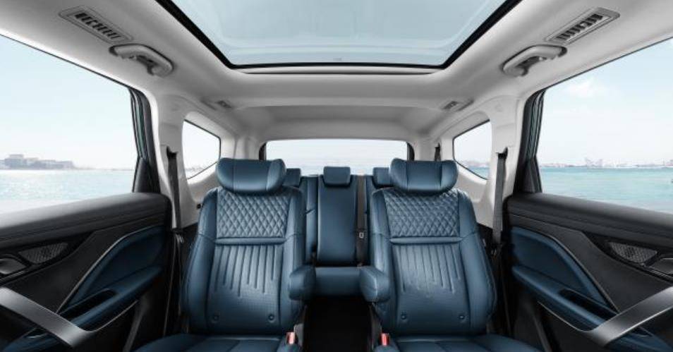 今日来袭，“沃尔沃级”MPV，加长120mm，换上四缸引擎，仅售10万_搜狐汽车_搜狐网