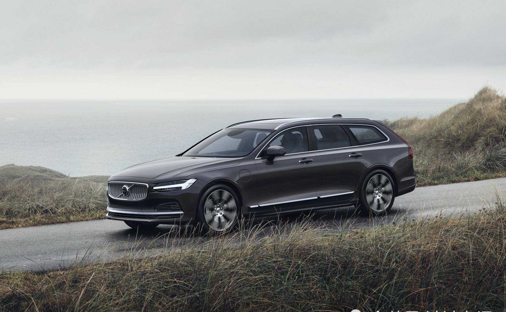 中期改款沃尔沃V90和S90官图发布，前脸调整_搜狐汽车_搜狐网