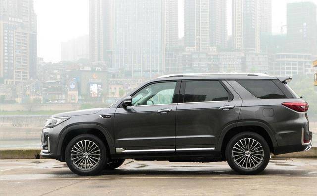 长安版“探险者”？配2.0T＋8AT，新款长安CS95产品力如何？_搜狐汽车_搜狐网