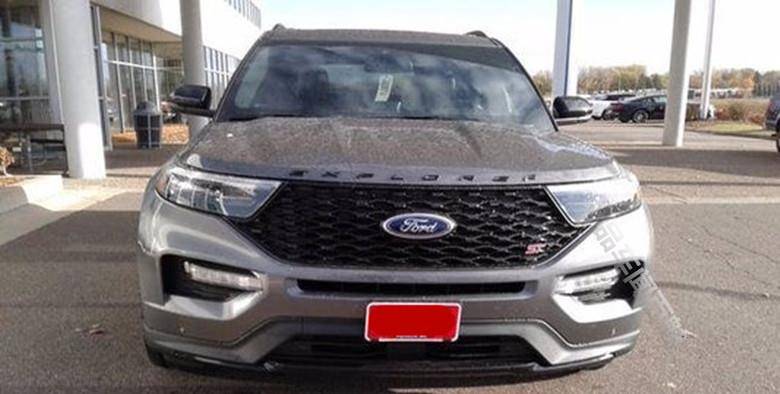 新款福特探险者ST现身，造型大气且运动，3.0T＋10AT，六座更实用_搜狐汽车_搜狐网