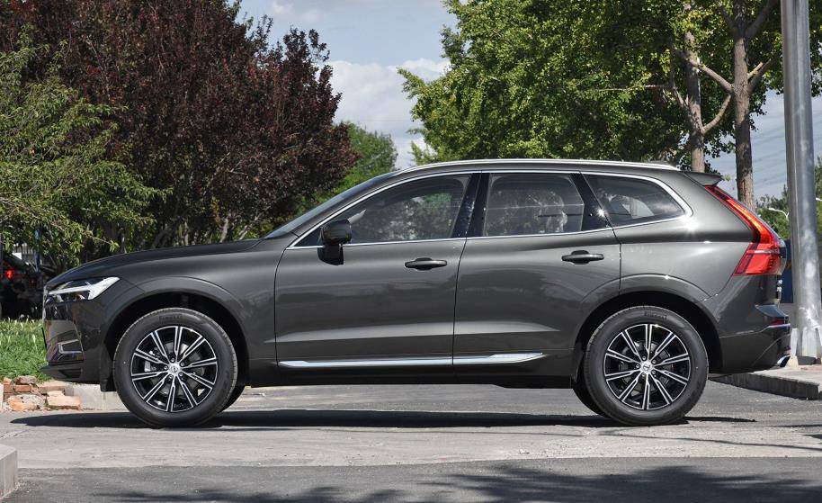 沃尔沃XC60终于火了，3月销量7353台，四驱＋8AT，爆254马力_搜狐汽车_搜狐网