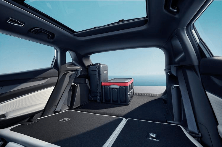 全系标配8155芯片，博越COOL给10万级SUV市场扔下一颗王炸！_搜狐汽车_搜狐网