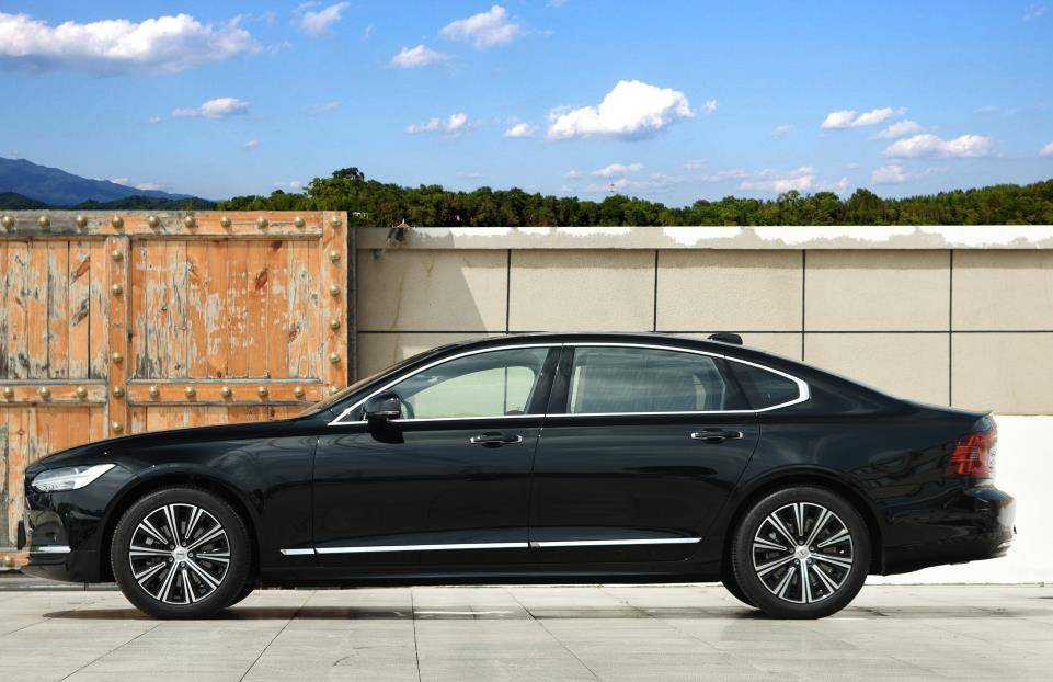 沃尔沃的王牌战将，长近5米1，配8AT＋250马力，比奥迪A7实力出色_搜狐汽车_搜狐网