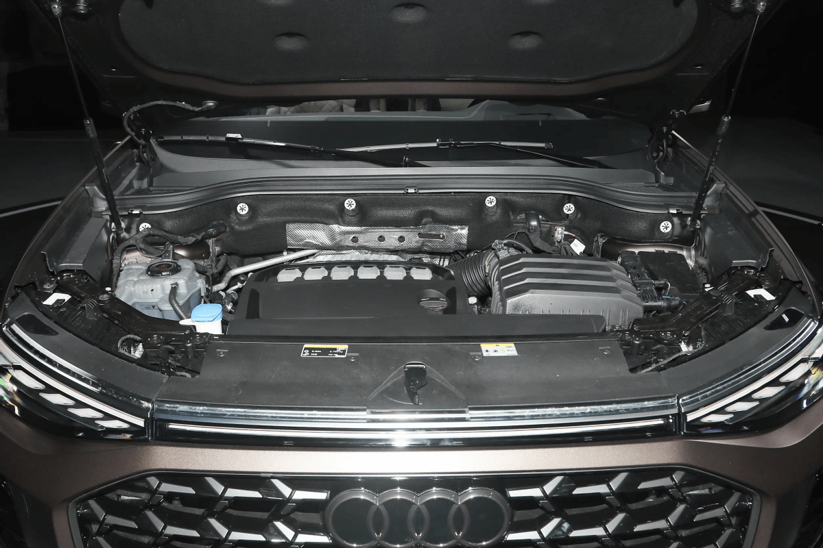 外观精致又霸气，旗舰Roadjet陆地专机，奥迪Q6比同级强？_搜狐汽车_搜狐网