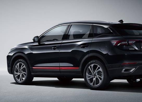 标配宝马1.6T＋爱信6AT，又一“高颜值”SUV，仅售8.99万起_搜狐汽车_搜狐网