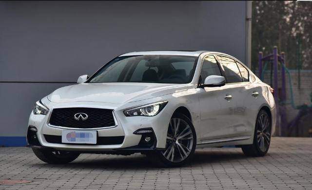 “具有性价比的高级感”试驾新款英菲尼迪Q50L 你会为它买单_搜狐汽车_搜狐网