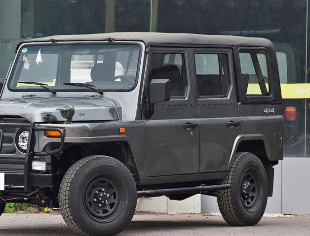 小号“奔驰大G”上市！搭1.5T引擎，全系标配四驱＋非承载，8.78万_搜狐汽车_搜狐网