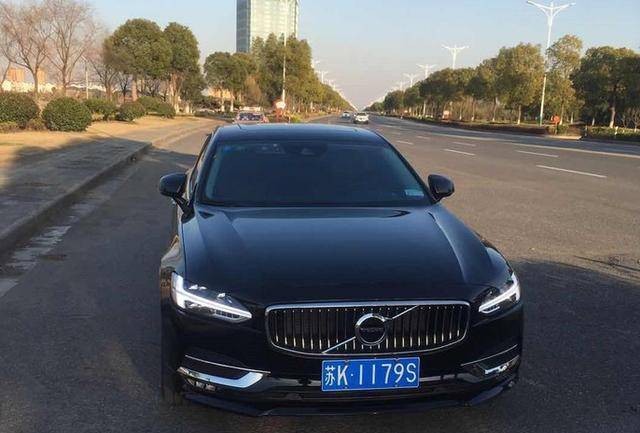 32.3万喜提沃尔沃S90，2个月后再开凯迪拉克CT6，车主：有话要说_搜狐汽车_搜狐网