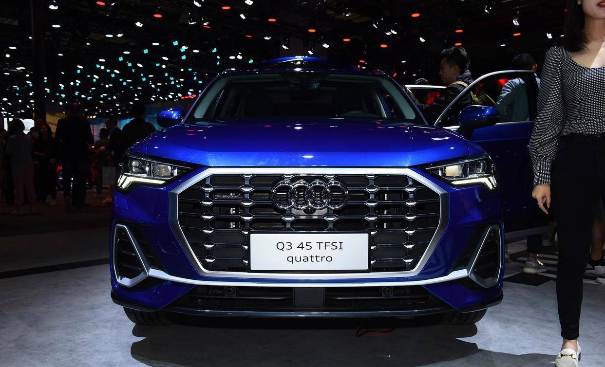 灯厂新品：入门豪华SUV，新款奥迪Q3满满科技感，搭载1.5T发动机_搜狐汽车_搜狐网