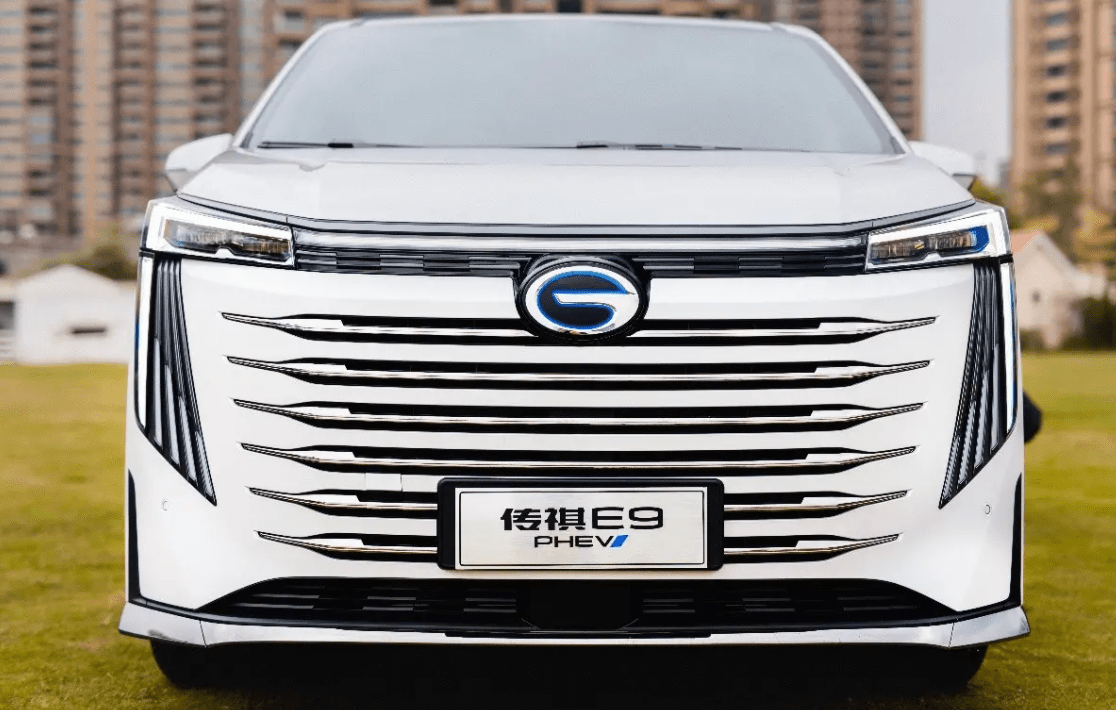 能上绿牌的“传祺M8”，纯电续航超100Km，预售33万起或称为爆款_搜狐汽车_搜狐网