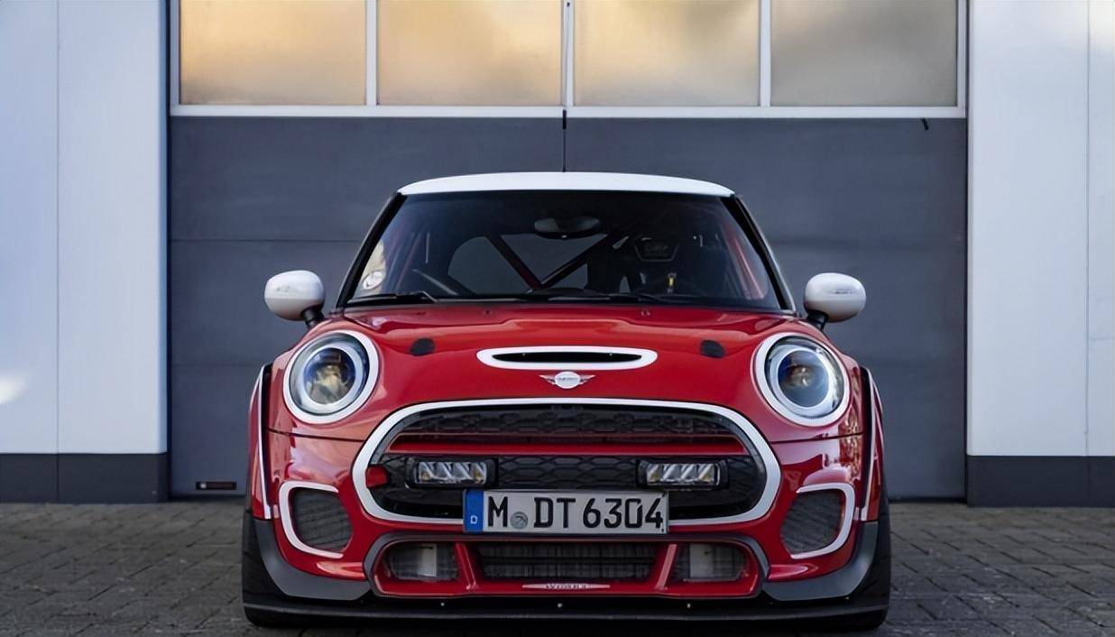 100L防爆油箱，拆除安全气囊，这款全新MINI JCW为何反倒更安全？_搜狐汽车_搜狐网