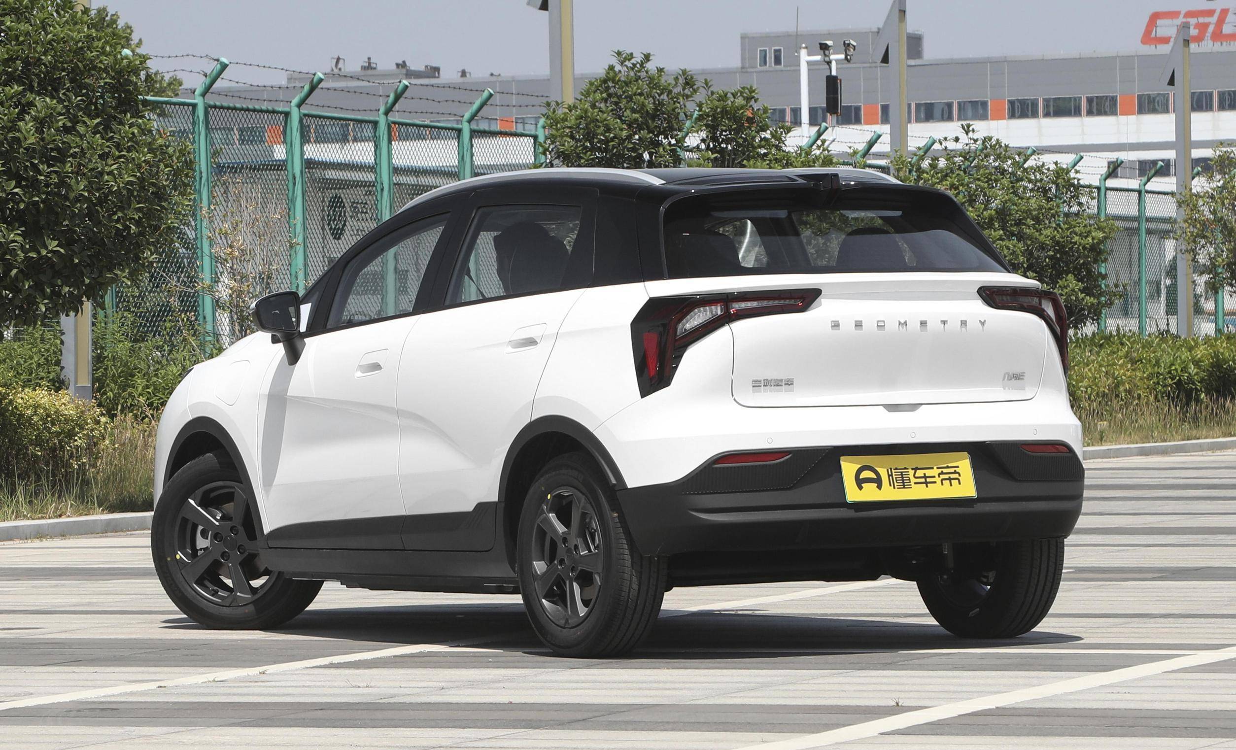 预算10万元买纯电SUV，看看这三款，续航400km，颜值配置都不低_搜狐汽车_搜狐网