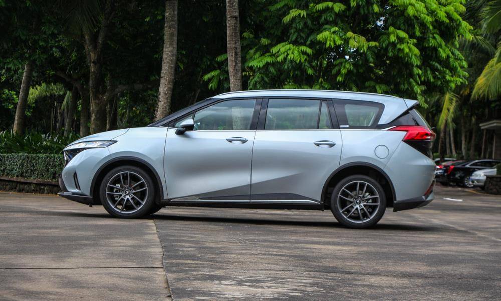 海马MPV正式上市，12.58万起！全系6AT波箱_搜狐汽车_搜狐网