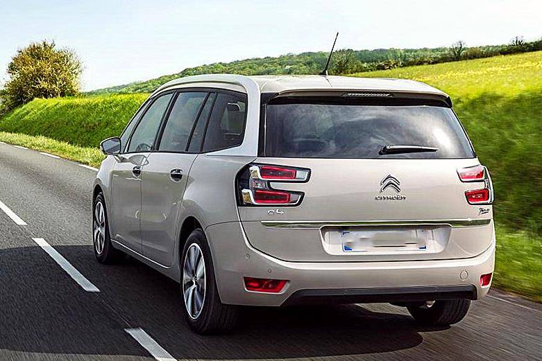 法系MPV新“颜值王”！空间堪比奥德赛，独立沙发＋6AT，油耗6.6L_搜狐汽车_搜狐网