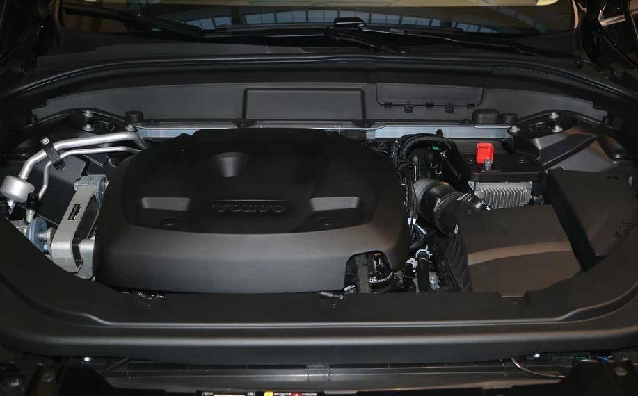 沃尔沃实行国产，对标奔驰GLC，2.0T＋8AT马力254匹，可选四驱_搜狐汽车_搜狐网