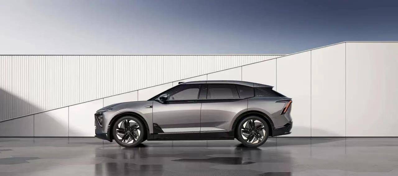 高合HiPhiY，电动豪华SUV，展翅翱翔，颠覆你对豪华车的认知！_搜狐汽车_搜狐网