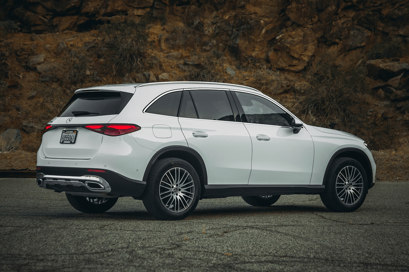 美国人测评全新GLC后这般评价其优缺点，但国产后还有一个担忧_搜狐汽车_搜狐网