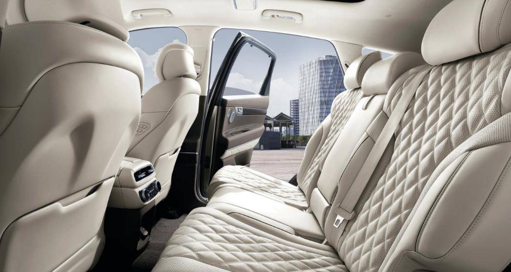 韩系旗舰SUV入华，配2.5T＋8AT＋四驱，一看价格估计这车“要凉”_搜狐汽车_搜狐网