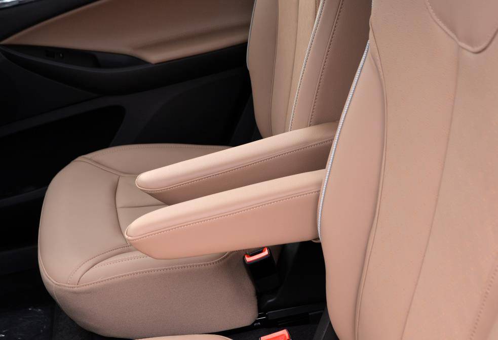 新款别克GL6终于上市了，配6AT＋国六，多种车型可选，14.99万起_搜狐汽车_搜狐网