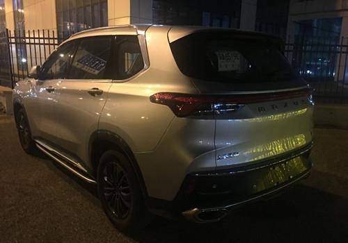 路遇上汽大通D60，外观大气2760mm轴距，实力比肩瑞虎8_搜狐汽车_搜狐网