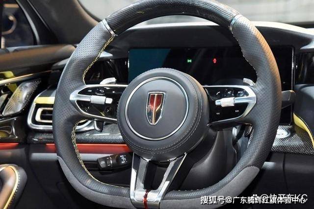 标配2.0T+8AT，颜值能打的红旗H6！19.28万元起买哪款合适？_搜狐汽车_搜狐网