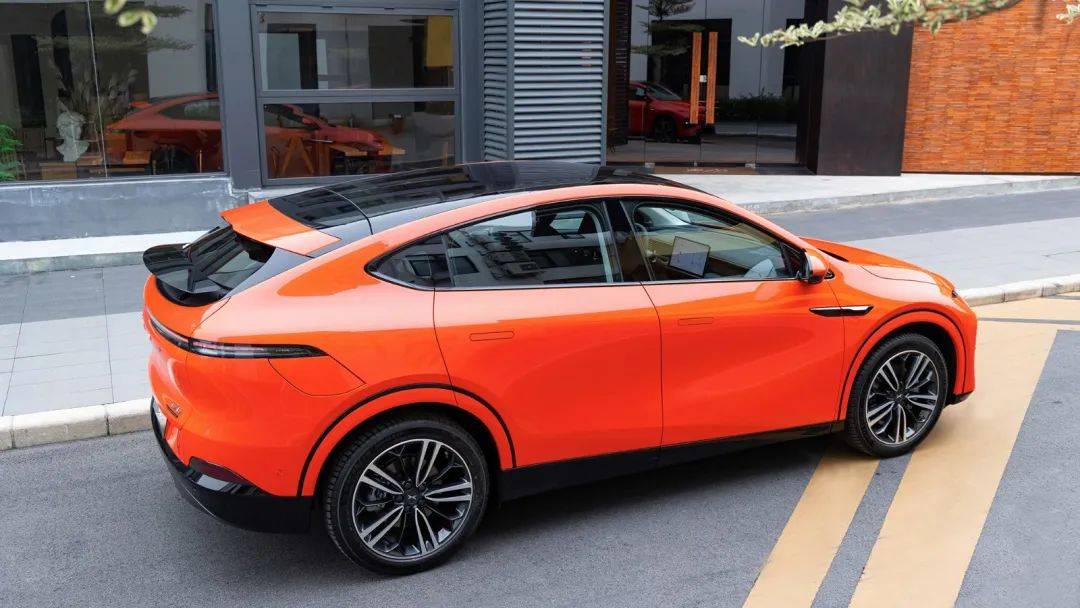 预计年中正式上市，小鹏G6静态体验篇_搜狐汽车_搜狐网